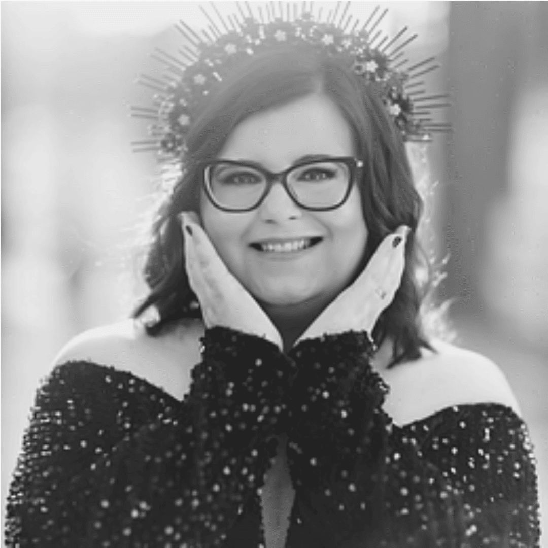 Sheena Barnett - Ray Rico Freelance